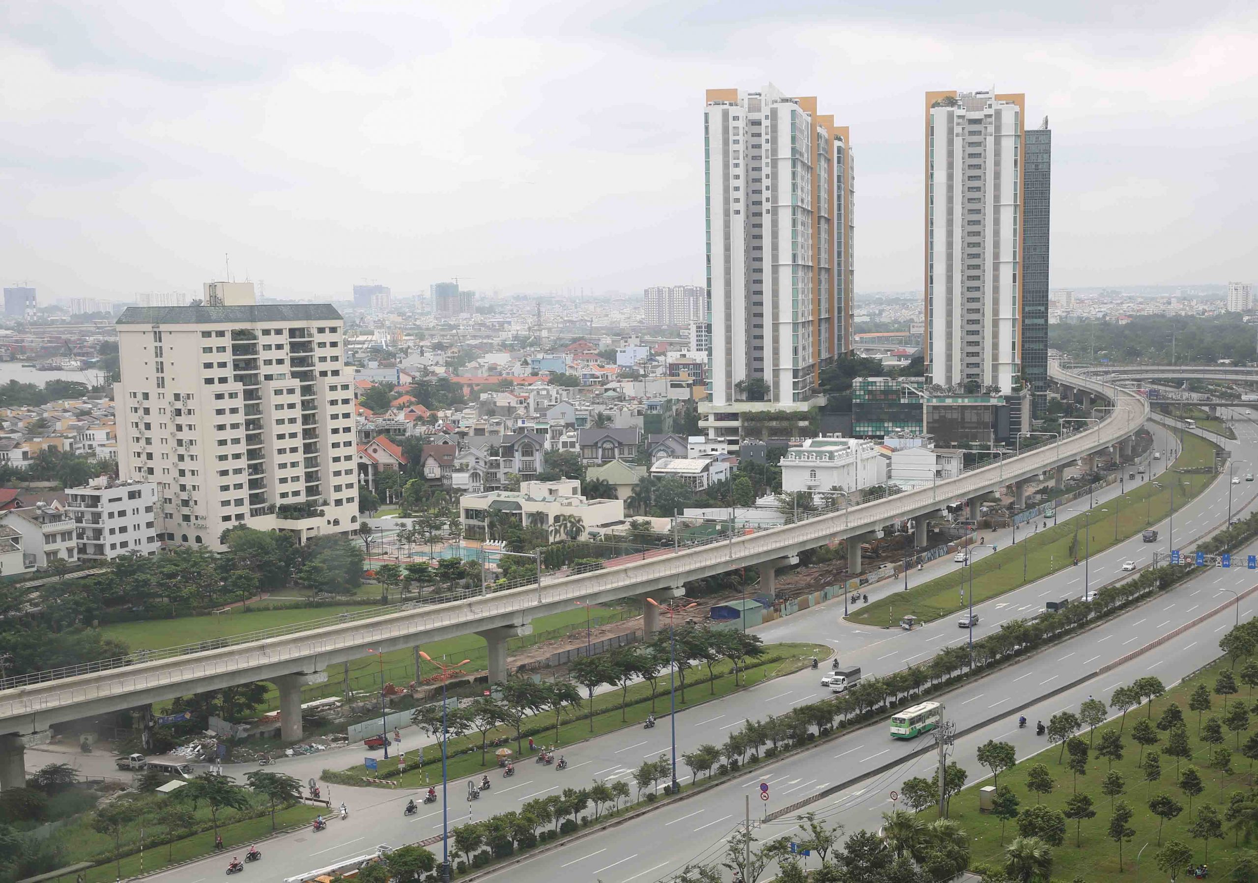 Eight solutions proposed to support operation of HCMC’s first metro ...