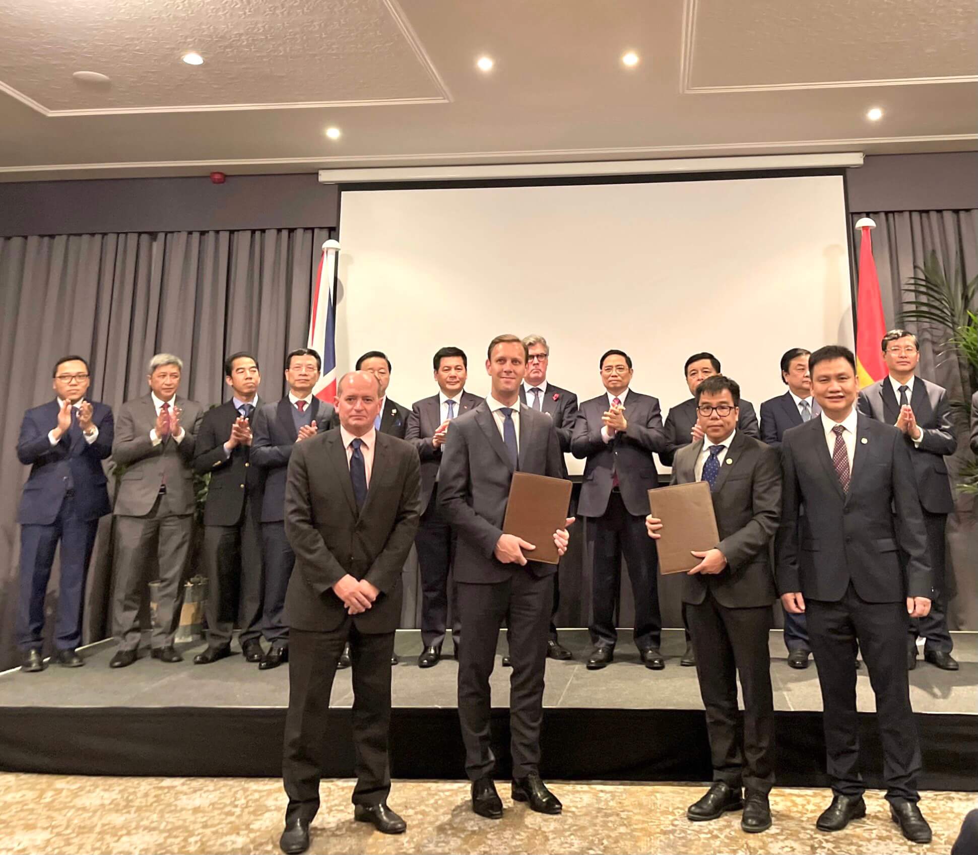 BCG Energy signs US$400 million wind power contract with Siemens Gamesa ...